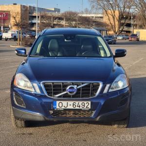 Blue Volvo XC60 2011 in Riga, with an engine capacity of 2.40 L and mileage of 286 thousand km for 8990 €, photo 7 on AUTOMOTO.COM.LV