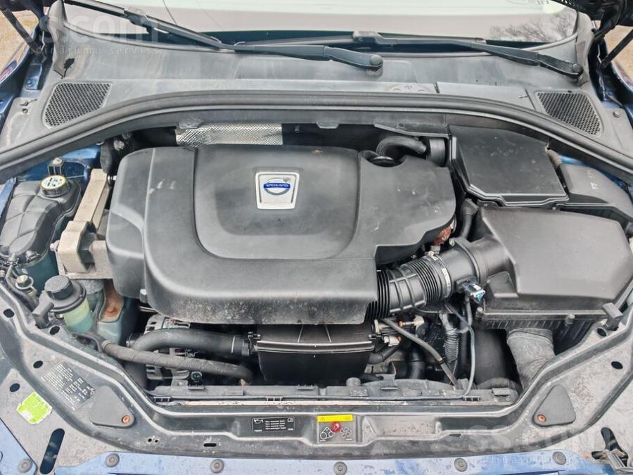 Blue Volvo XC60 2011 in Riga, with an engine capacity of 2.40 L and mileage of 286 thousand km for 8990 €, photo 23 on AUTOMOTO.COM.LV