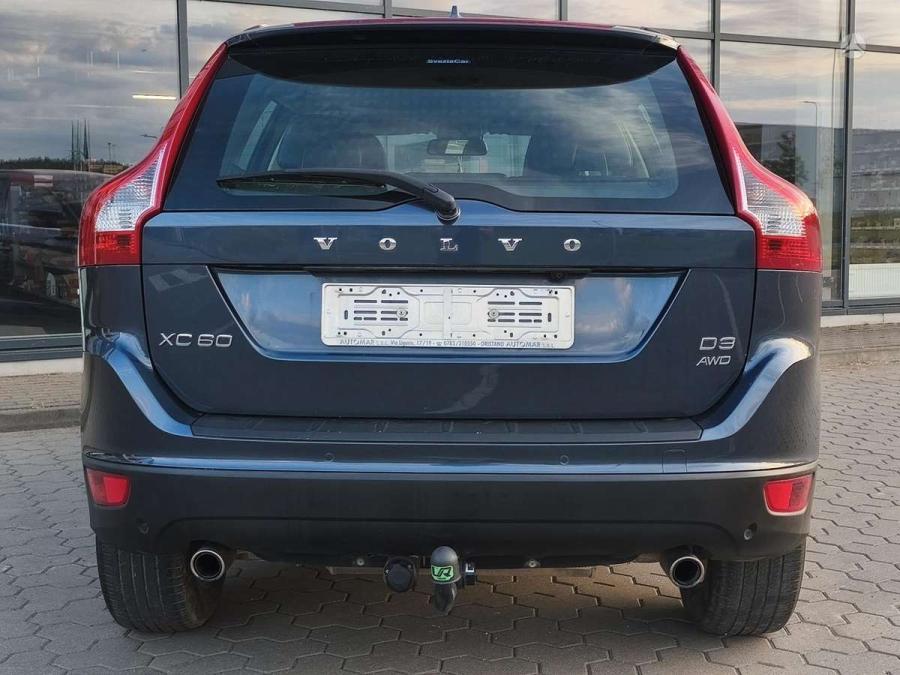 Blue Volvo XC60 2011 in Vilnius, with an engine capacity of 2.40 L and mileage of 194 thousand km for 10650 €, photo 27 on AUTOMOTO.COM.LV