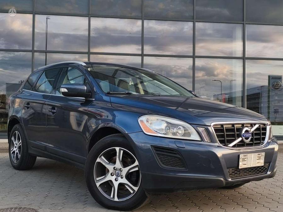 Blue Volvo XC60 2011 in Vilnius, with an engine capacity of 2.40 L and mileage of 194 thousand km for 10650 €, photo 30 on AUTOMOTO.COM.LV