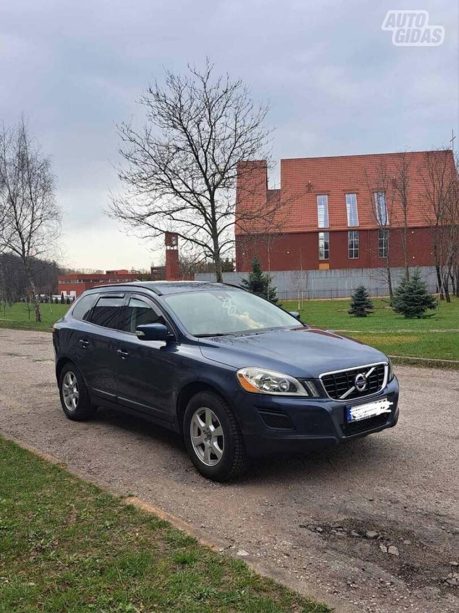 Zils Volvo XC60 2011 Klaipėda, ar dzinēja tilpumu 2.00 L un nobraukumu 382 tūkst. km par 5300 €, foto 3 vietnē AUTOMOTO.COM.LV