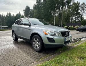 Zils Volvo XC60 2011 Valmiera, ar dzinēja tilpumu 2.00 L un nobraukumu 246 tūkst. km par 6250 €, foto 3 vietnē AUTOMOTO.COM.LV