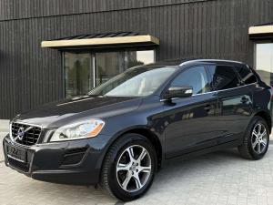 Blue Volvo XC60 2011 in Siauliai, with an engine capacity of 2.40 L and mileage of 285 thousand km for 11950 €, photo 5 on AUTOMOTO.COM.LV