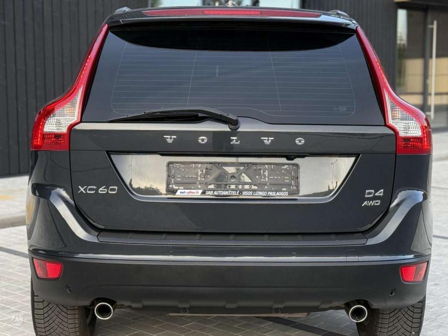 Blue Volvo XC60 2011 in Siauliai, with an engine capacity of 2.40 L and mileage of 285 thousand km for 11950 €, photo 13 on AUTOMOTO.COM.LV