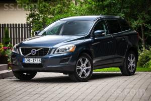 Zils Volvo XC60 2011 Tukums, ar dzinēja tilpumu 2.40 L un nobraukumu 253 tūkst. km par 9390 €, foto 3 vietnē AUTOMOTO.COM.LV
