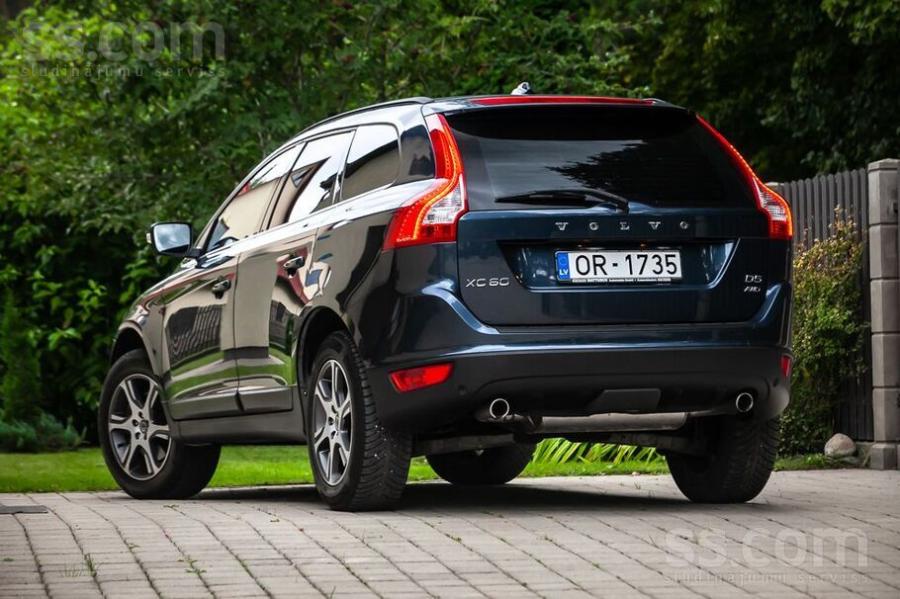 Zils Volvo XC60 2011 Tukums, ar dzinēja tilpumu 2.40 L un nobraukumu 253 tūkst. km par 9390 €, foto 7 vietnē AUTOMOTO.COM.LV
