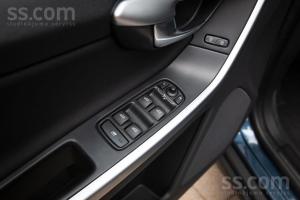 Zils Volvo XC60 2011 Tukums, ar dzinēja tilpumu 2.40 L un nobraukumu 253 tūkst. km par 9390 €, foto 10 vietnē AUTOMOTO.COM.LV
