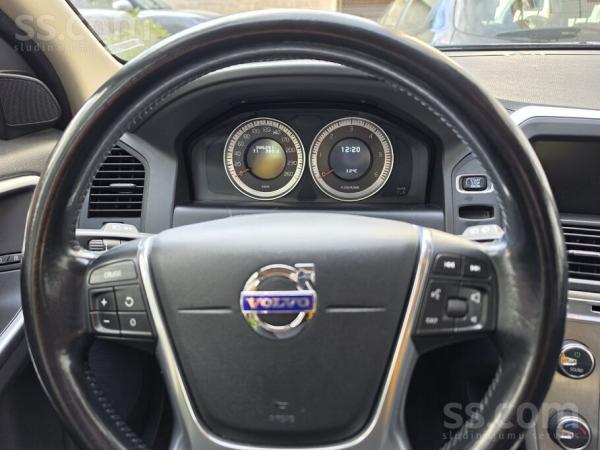 Zils Volvo XC60 2011 Jūrmala, ar dzinēja tilpumu 2.40 L un nobraukumu 306 tūkst. km par 7700 €, foto 8 vietnē AUTOMOTO.COM.LV
