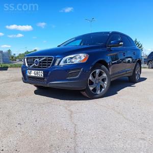 Zils Volvo XC60 2012 Daugavpils, ar dzinēja tilpumu 2.00 L un nobraukumu 0 tūkst. km par 6800 €, foto 2 vietnē AUTOMOTO.COM.LV