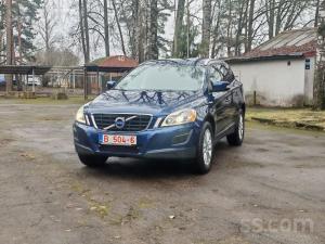 Zils Volvo XC60 2012 Rīga, ar dzinēja tilpumu 2.40 L un nobraukumu 285 tūkst. km par 10650 €, foto 3 vietnē AUTOMOTO.COM.LV