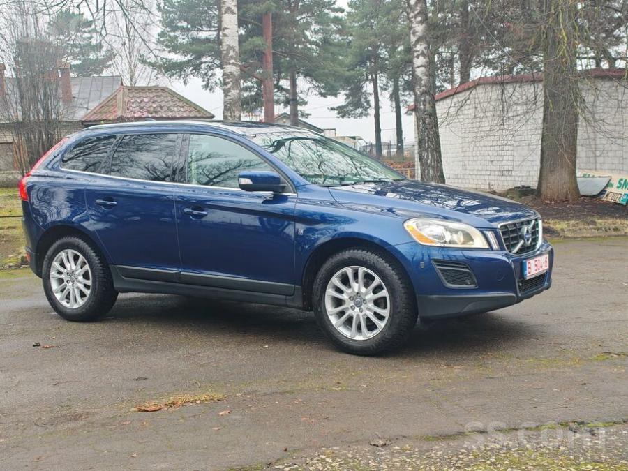 Zils Volvo XC60 2012 Rīga, ar dzinēja tilpumu 2.40 L un nobraukumu 285 tūkst. km par 10650 €, foto 5 vietnē AUTOMOTO.COM.LV