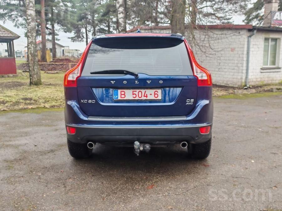 Zils Volvo XC60 2012 Rīga, ar dzinēja tilpumu 2.40 L un nobraukumu 285 tūkst. km par 10650 €, foto 14 vietnē AUTOMOTO.COM.LV