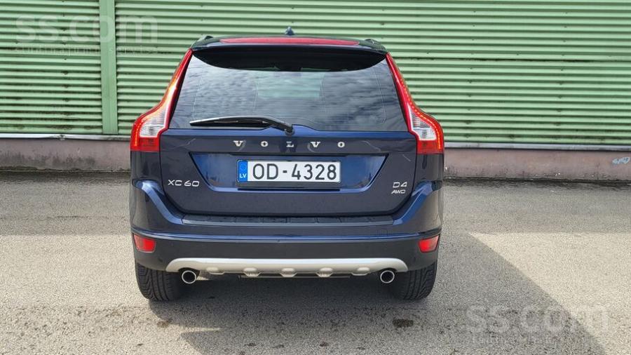 Zils Volvo XC60 2012 Rīga, ar dzinēja tilpumu 2.40 L un nobraukumu 301 tūkst. km par 8990 €, foto 12 vietnē AUTOMOTO.COM.LV