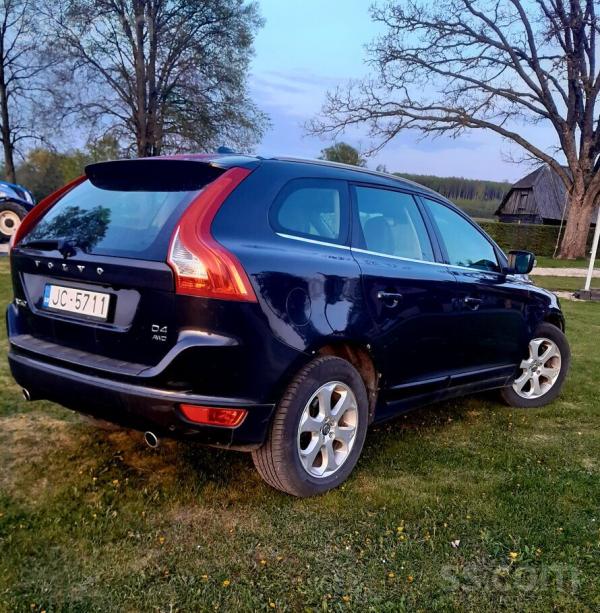 Blue Volvo XC60 2012 in Cesis, with an engine capacity of 2.40 L and mileage of 0 thousand km for 8000 €, photo 1 on AUTOMOTO.COM.LV