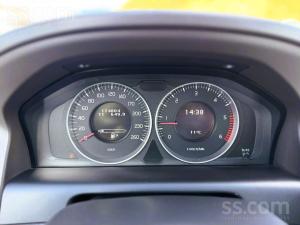 Zils Volvo XC60 2012 Rīga, ar dzinēja tilpumu 2.40 L un nobraukumu 178 tūkst. km par 10450 €, foto 13 vietnē AUTOMOTO.COM.LV