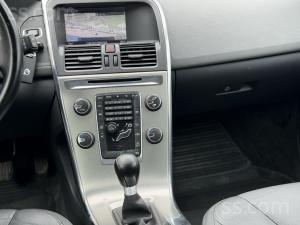Zils Volvo XC60 2012 Rīga, ar dzinēja tilpumu 2.40 L un nobraukumu 309 tūkst. km par 8750 €, foto 8 vietnē AUTOMOTO.COM.LV