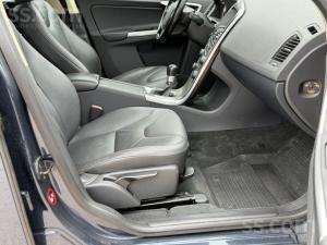 Zils Volvo XC60 2012 Rīga, ar dzinēja tilpumu 2.40 L un nobraukumu 309 tūkst. km par 8750 €, foto 11 vietnē AUTOMOTO.COM.LV