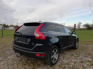 Blue Volvo XC60 2012 in Saldus, with an engine capacity of 2.40 L and mileage of 252 thousand km for 9700 €, photo 3 on AUTOMOTO.COM.LV