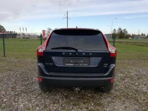 Blue Volvo XC60 2012 in Saldus, with an engine capacity of 2.40 L and mileage of 252 thousand km for 9700 €, photo 7 on AUTOMOTO.COM.LV