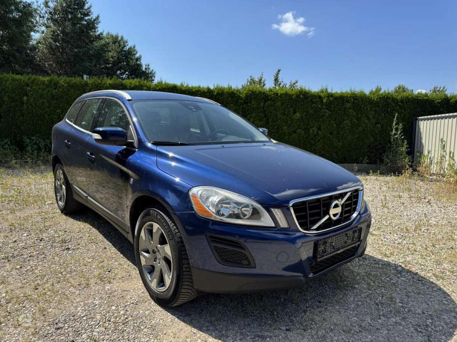 Zils Volvo XC60 2012 Alīta, ar dzinēja tilpumu 2.00 L un nobraukumu 291 tūkst. km par 8450 €, foto 3 vietnē AUTOMOTO.COM.LV