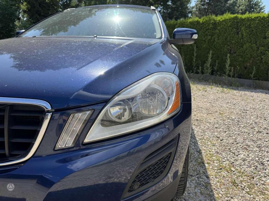 Zils Volvo XC60 2012 Alīta, ar dzinēja tilpumu 2.00 L un nobraukumu 291 tūkst. km par 8450 €, foto 22 vietnē AUTOMOTO.COM.LV