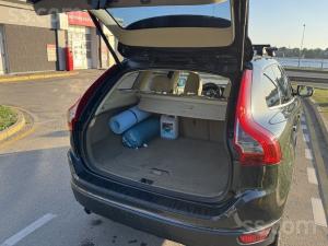 Blue Volvo XC60 2012 in Riga, with an engine capacity of 2.40 L and mileage of 251 thousand km for 5450 €, photo 6 on AUTOMOTO.COM.LV