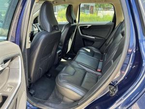 Zils Volvo XC60 2012 Alīta, ar dzinēja tilpumu 2.00 L un nobraukumu 291 tūkst. km par 8450 €, foto 11 vietnē AUTOMOTO.COM.LV