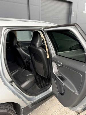 Zils Volvo XC60 2012 Klaipėda, ar dzinēja tilpumu 3.20 L un nobraukumu 297 tūkst. km par 6700 €, foto 7 vietnē AUTOMOTO.COM.LV