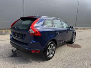 Blue Volvo XC60 2012 in Alytus, with an engine capacity of 2.00 L and mileage of 291 thousand km for 7950 €, photo 5 on AUTOMOTO.COM.LV