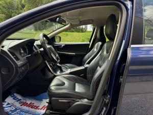 Blue Volvo XC60 2012 in Alytus, with an engine capacity of 2.00 L and mileage of 291 thousand km for 7950 €, photo 7 on AUTOMOTO.COM.LV
