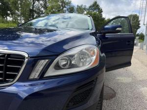 Blue Volvo XC60 2012 in Alytus, with an engine capacity of 2.00 L and mileage of 291 thousand km for 7950 €, photo 28 on AUTOMOTO.COM.LV