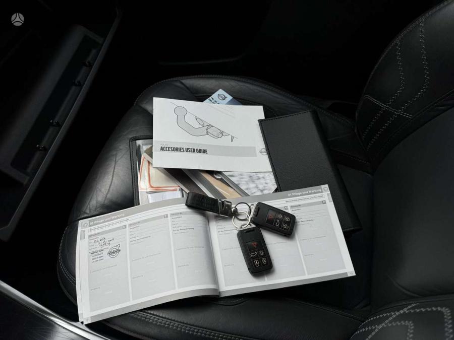 Blue Volvo XC60 2012 in Alytus, with an engine capacity of 2.00 L and mileage of 291 thousand km for 7950 €, photo 34 on AUTOMOTO.COM.LV