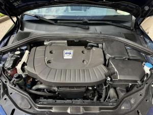 Blue Volvo XC60 2012 in Alytus, with an engine capacity of 2.00 L and mileage of 291 thousand km for 7950 €, photo 36 on AUTOMOTO.COM.LV