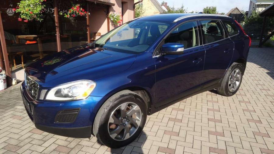 Zils Volvo XC60 2012 Joniškis, ar dzinēja tilpumu 1.98 L un nobraukumu 304 tūkst. km par 6949 €, foto 1 vietnē AUTOMOTO.COM.LV