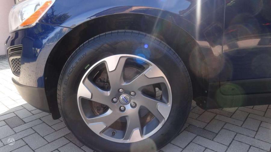 Zils Volvo XC60 2012 Joniškis, ar dzinēja tilpumu 1.98 L un nobraukumu 304 tūkst. km par 6949 €, foto 11 vietnē AUTOMOTO.COM.LV