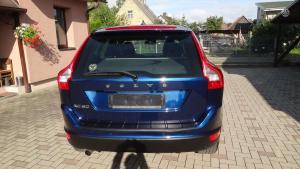 Zils Volvo XC60 2012 Joniškis, ar dzinēja tilpumu 1.98 L un nobraukumu 304 tūkst. km par 6949 €, foto 17 vietnē AUTOMOTO.COM.LV