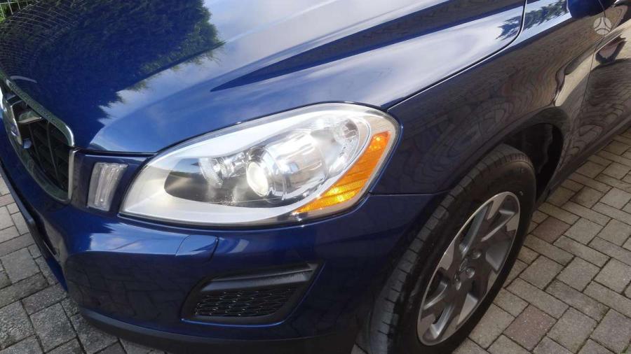 Zils Volvo XC60 2012 Joniškis, ar dzinēja tilpumu 1.98 L un nobraukumu 304 tūkst. km par 6949 €, foto 19 vietnē AUTOMOTO.COM.LV