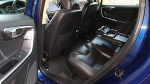Zils Volvo XC60 2012 Joniškis, ar dzinēja tilpumu 1.98 L un nobraukumu 304 tūkst. km par 6949 €, foto 29 vietnē AUTOMOTO.COM.LV