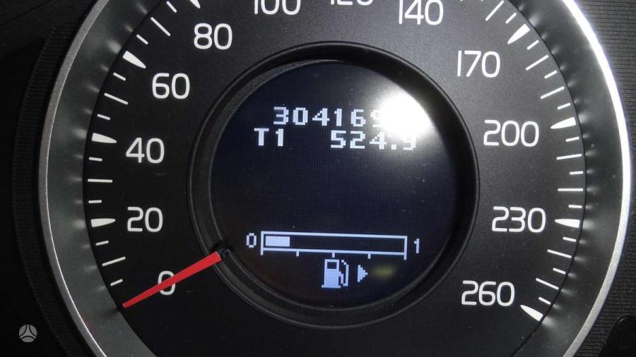 Zils Volvo XC60 2012 Joniškis, ar dzinēja tilpumu 1.98 L un nobraukumu 304 tūkst. km par 6949 €, foto 53 vietnē AUTOMOTO.COM.LV