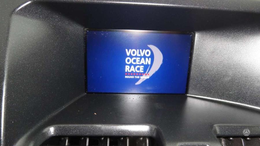 Zils Volvo XC60 2012 Joniškis, ar dzinēja tilpumu 1.98 L un nobraukumu 304 tūkst. km par 6949 €, foto 55 vietnē AUTOMOTO.COM.LV