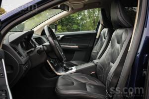 Zils Volvo XC60 2012 Tukums, ar dzinēja tilpumu 2.00 L un nobraukumu 299 tūkst. km par 8990 €, foto 7 vietnē AUTOMOTO.COM.LV
