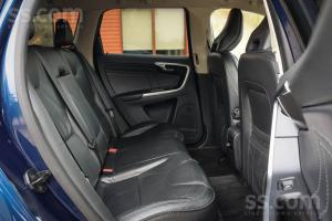 Zils Volvo XC60 2012 Tukums, ar dzinēja tilpumu 2.00 L un nobraukumu 299 tūkst. km par 8990 €, foto 10 vietnē AUTOMOTO.COM.LV