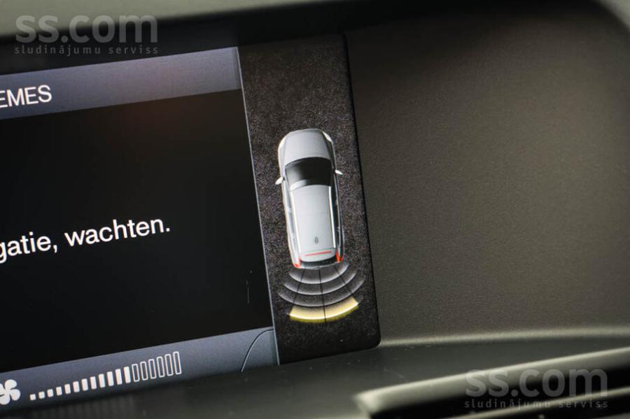 Zils Volvo XC60 2012 Tukums, ar dzinēja tilpumu 2.00 L un nobraukumu 299 tūkst. km par 8990 €, foto 13 vietnē AUTOMOTO.COM.LV