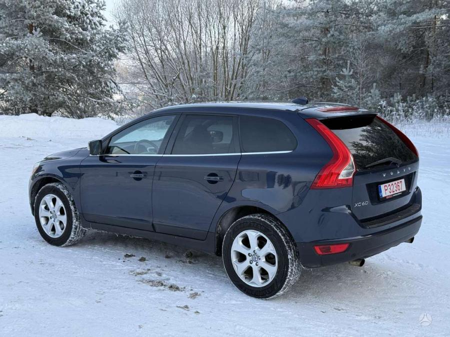 Zils Volvo XC60 2013 Šauļi, ar dzinēja tilpumu 3.19 L un nobraukumu 187 tūkst. km par 8450 €, foto 6 vietnē AUTOMOTO.COM.LV
