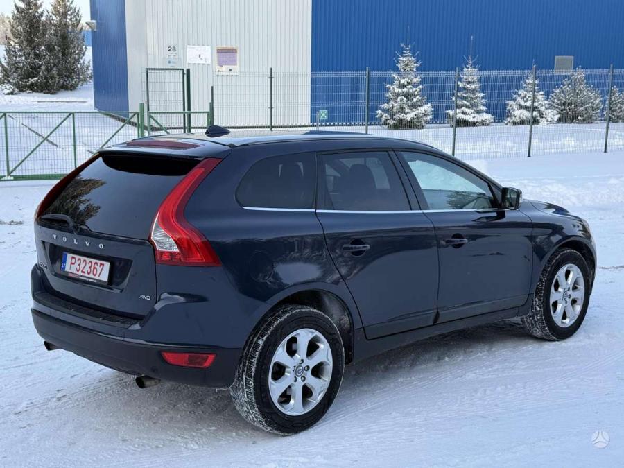 Zils Volvo XC60 2013 Šauļi, ar dzinēja tilpumu 3.19 L un nobraukumu 187 tūkst. km par 8450 €, foto 7 vietnē AUTOMOTO.COM.LV
