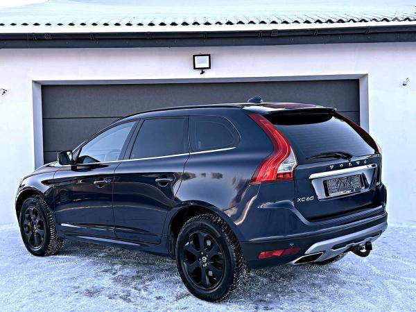 Zils Volvo XC60 2013 Šauļi, ar dzinēja tilpumu 1.98 L un nobraukumu 203 tūkst. km par 10750 €, foto 10 vietnē AUTOMOTO.COM.LV