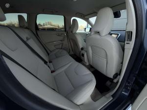 Zils Volvo XC60 2013 Šauļi, ar dzinēja tilpumu 1.98 L un nobraukumu 203 tūkst. km par 10750 €, foto 26 vietnē AUTOMOTO.COM.LV