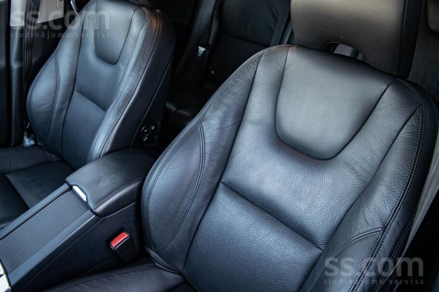 Zils Volvo XC60 2013 Rīga, ar dzinēja tilpumu 2.00 L un nobraukumu 250 tūkst. km par 12990 €, foto 27 vietnē AUTOMOTO.COM.LV