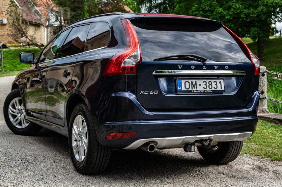 Zils Volvo XC60 2013 Tukums, ar dzinēja tilpumu 2.00 L un nobraukumu 250 tūkst. km par 11780 €, foto 5 vietnē AUTOMOTO.COM.LV
