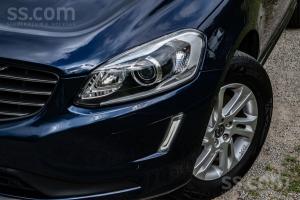 Zils Volvo XC60 2013 Tukums, ar dzinēja tilpumu 2.00 L un nobraukumu 250 tūkst. km par 11780 €, foto 9 vietnē AUTOMOTO.COM.LV